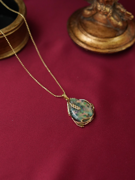 Necklaces – Curvery