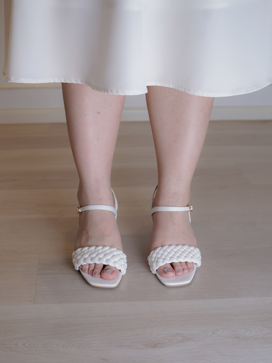 [DEFECT] JASMINE Braided Malaysia Handmade 2inches Block Heels Size 39 ...